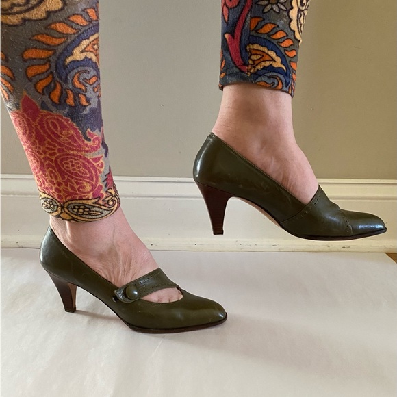 Evan Picone | Shoes | Evan Picone 97s80s Olive Green All Leather Shoes ...